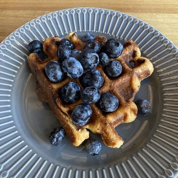 CRAFFLES - Updated March 2025 - 109 Photos & 59 Reviews - 518 Davie ...