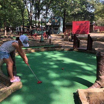 OLD WEST TOWN MINI GOLF - Updated December 2025 - 11 Photos & 10 ...