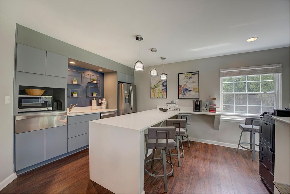 THE SUMMIT AT AVENT FERRY - Updated July 2025 - 18 Photos - 1025 Avent ...