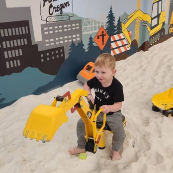 DIG PDX - Updated December 2025 - 52 Photos & 16 Reviews - 8536 SW ...