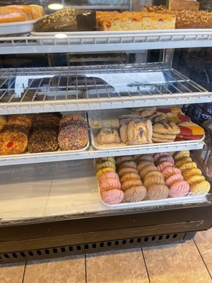 I & C BAKERY - Updated November 2025 - 28 Photos & 37 Reviews - 6814 ...