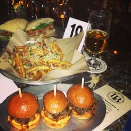 LIBRARY BAR - Updated December 2025 - 988 Photos & 1925 Reviews - 630 W ...