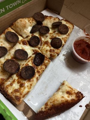 GREEN LANTERN PIZZA - Updated December 2025 - 20 Reviews - 9912 E Grand ...