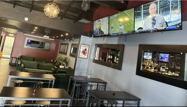 HAPPY RABBIT - Updated October 2024 - 44 Photos & 29 Reviews - 5248 Van ...