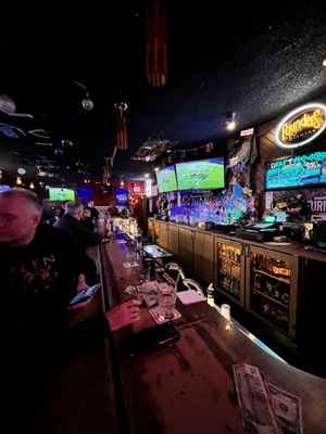 FIVE O’CLOCK CLUB - Updated October 2025 - 2240 Fenwick Ave, Eau Claire ...