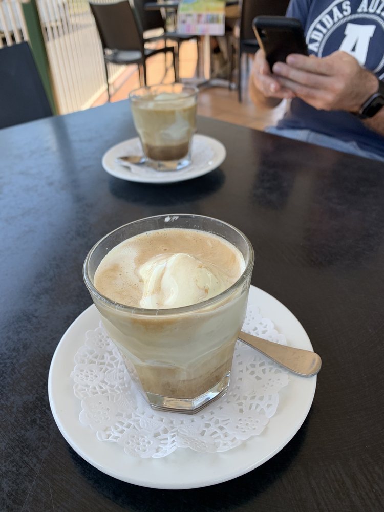 FROSTY MANGO - Updated September 2024 - 45653 Bruce Hwy, Townsville ...