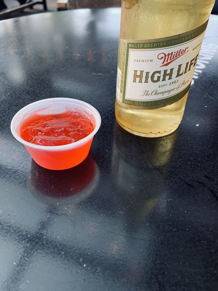 THE HIGH DIVE - 35 Photos & 71 Reviews - 1406 SE 12th Ave, Portland, OR ...