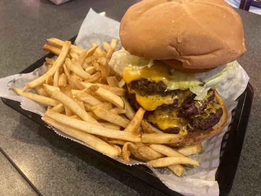 NORTHSIDE BAR AND GRILL - Updated August 2025 - 15 Photos - 2126 Algoma ...