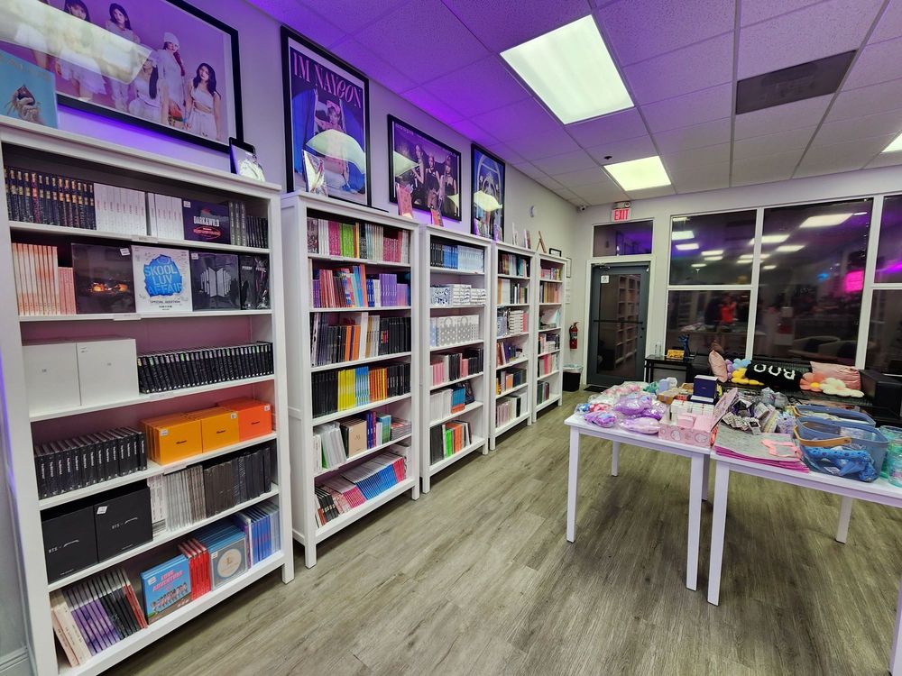 KPOP KASTLE - 11 Photos - 3748 Davie Rd, Davie, Florida - Music & DVDs ...