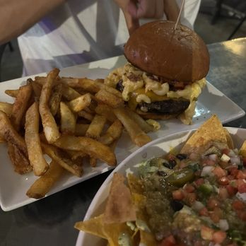 COLTON’S SOCIAL HOUSE - Updated March 2025 - 1615 Photos & 1902 Reviews ...