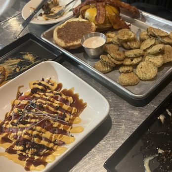 RECESS SOUTHERN GASTRO-PUB - Updated December 2025 - 117 Photos & 205 ...