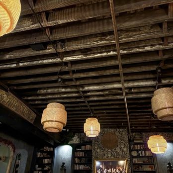 SOMERSET BAR - Updated December 2025 - 379 Photos & 159 Reviews - 139 E ...