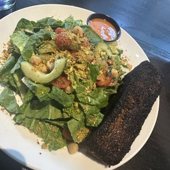 VINTAGE ON RACE - Updated October 2025 - 67 Photos & 29 Reviews - 500 Race St, Cincinnati, Ohio ...