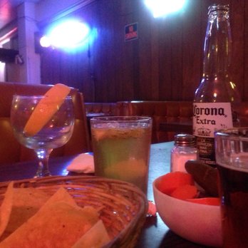 301 CAFE - Updated August 2024 - 146 Photos & 171 Reviews - 301 W Santa ...