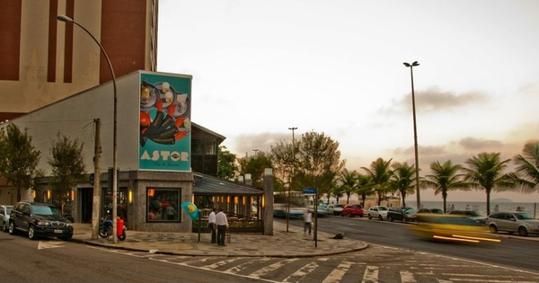 BAR ASTOR - Updated December 2025 - 135 Photos & 64 Reviews - Av ...