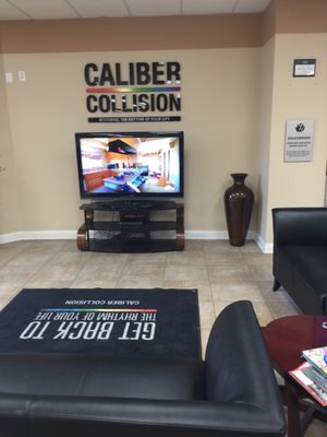 CALIBER COLLISION - Updated August 2025 - 19 Photos & 54 Reviews - 1290 ...