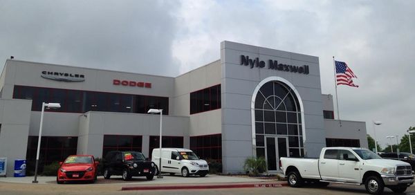 NYLE MAXWELL CHRYSLER DODGE JEEP RAM OF AUSTIN - Updated October 2025 ...