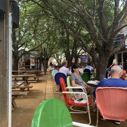 KATY TRAIL ICE HOUSE - Updated 05/2025 - 964 Photos & 1273 Reviews ...