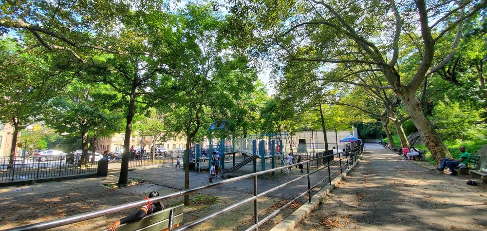 ST. NICHOLAS PARK - 77 Photos & 39 Reviews - 128th & 141st St, New York ...