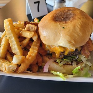 MAIN EVENT GRILL - 41 Photos & 38 Reviews - 1041 E 76th Ave, Anchorage ...