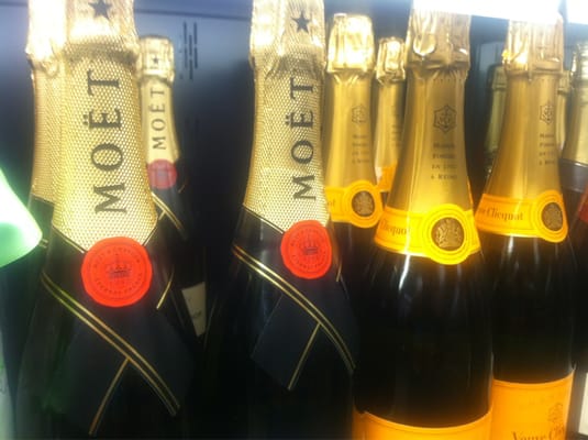 CENTURY LIQUOR & WINES - 15 Photos & 41 Reviews - 3349 Monroe Ave ...