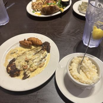 RUSTY’S RIVERFRONT GRILL - Updated December 2025 - 289 Photos & 419 ...