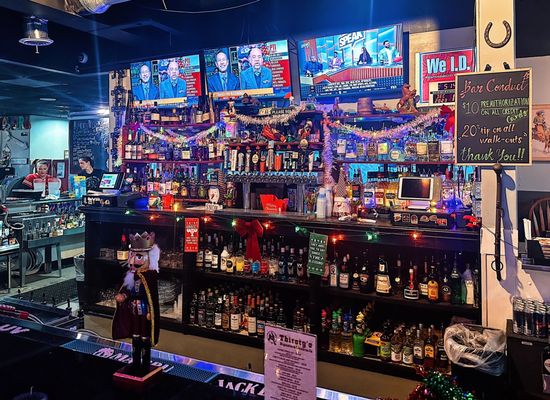 THIRSTY BULL SALOON - Updated December 2025 - 32 Photos & 30 Reviews ...