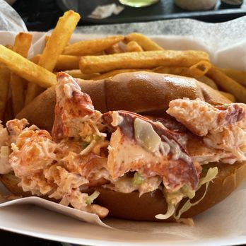 THE MAIN MOOSE - Updated December 2025 - 72 Photos & 91 Reviews - 94 ...