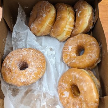 STAN’S DONUT SHOP - Updated August 2024 - 1995 Photos & 2598 Reviews ...
