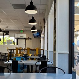 CRAZY FISH - GRILL & MARKET - Updated October 2025 - 576 Photos & 640 ...