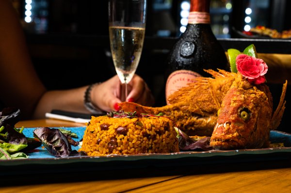 CONTAINER BAY - Updated October 2025 - 13 Photos & 12 Reviews - 72 Las ...