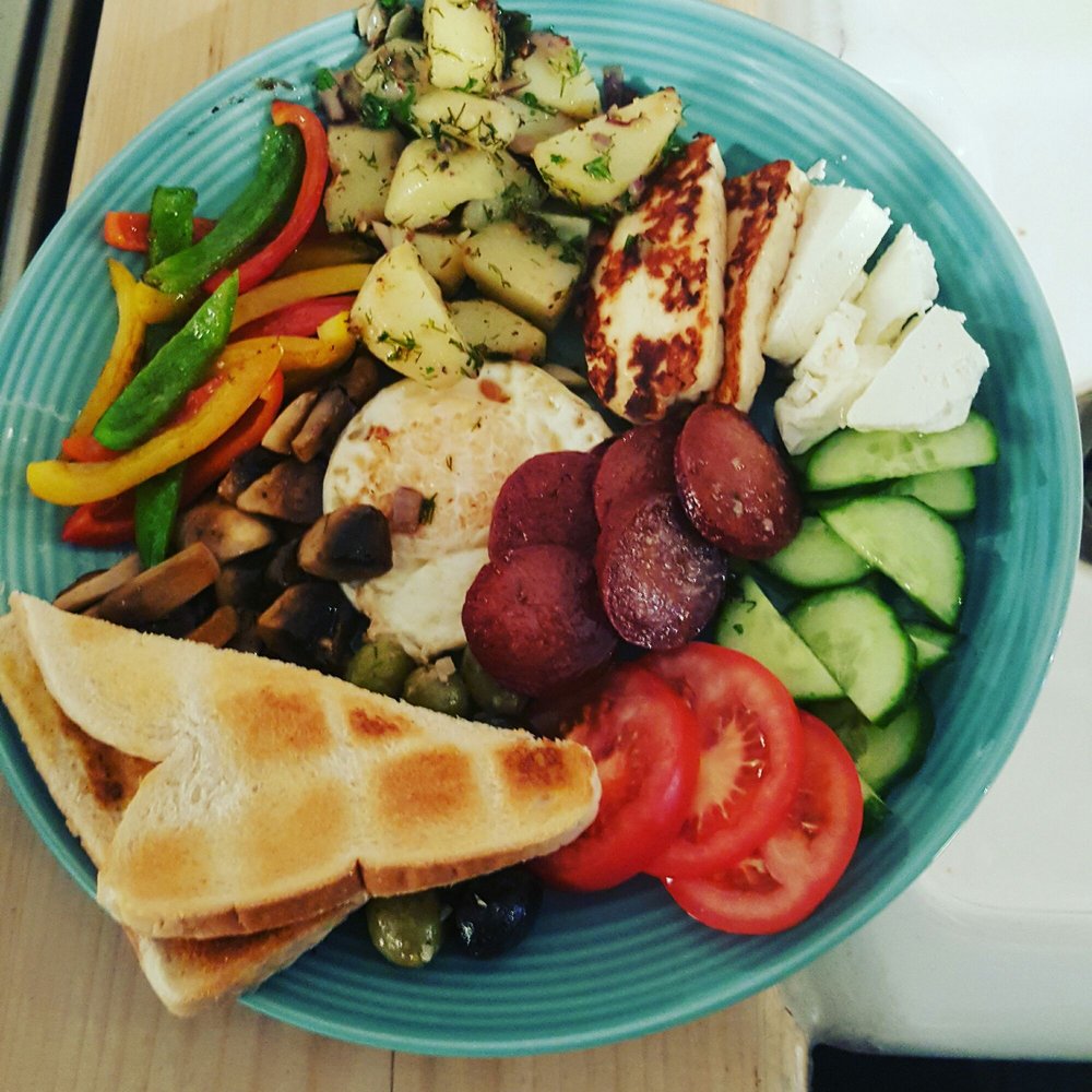 THE BEEZ NEEZ - 14 Photos - 4 Aspin Lane, Manchester, United Kingdom ...