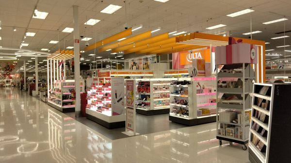 TARGET - Updated December 2025 - 77 Photos & 56 Reviews - 8900 Highway ...