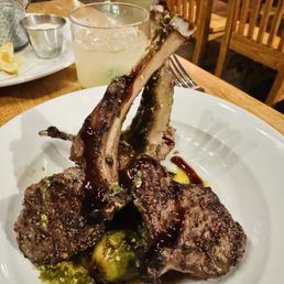 BUCKET & ROPE - Updated October 2025 - 164 Photos & 77 Reviews - 600 S ...