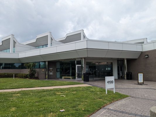 MEYERA E. OBERNDORF CENTRAL LIBRARY - Updated October 2025 - 120 Photos ...