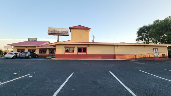 JULIA’S STEAKHOUSE AND BUFFET - Updated December 2025 - 26 Photos & 13 ...