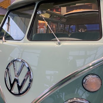 CHECKERED FLAG VOLKSWAGEN - Updated November 2025 - 52 Photos & 127 ...