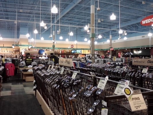 GOLF TOWN - Updated October 2025 - 52 First Commerce Drive, Aurora ...