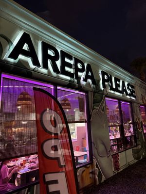 AREPA PLEASE - Updated December 2025 - 58 Photos & 33 Reviews - 469 ...