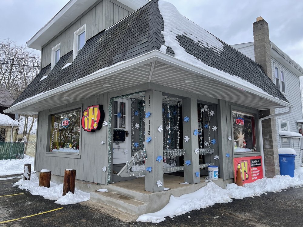 IT! CANDY - Updated February 2025 - 81 Photos & 14 Reviews - 116 E Main ...