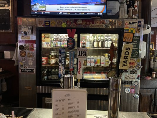 LOCUST BAR - Updated October 2025 - 49 Photos & 124 Reviews - 235 S ...