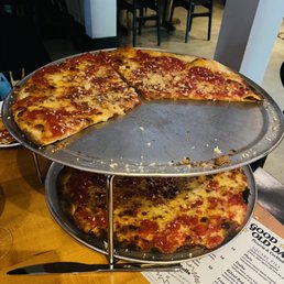 GOOD OLD DAYS PIZZA - 105 Photos & 62 Reviews - 19 Main St, Newtown, CT ...