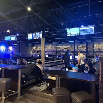 HUMDINGERS - Updated February 2025 - 185 Photos & 158 Reviews - 64 E ...