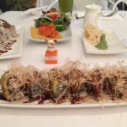 GINDI THAI - 478 Photos & 657 Reviews - 4017 W Riverside Dr, Burbank ...