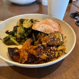 FLOWER CHILD - 145 Photos & 273 Reviews - 2580 Arapahoe Ave, Boulder ...