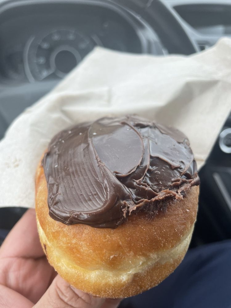 MANNI’S DONUTS AND DINER - Updated August 2025 - 46 Photos & 76 Reviews ...