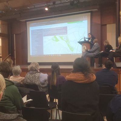 QUEENS BOROUGH HALL - Updated January 2026 - 28 Photos & 26 Reviews ...