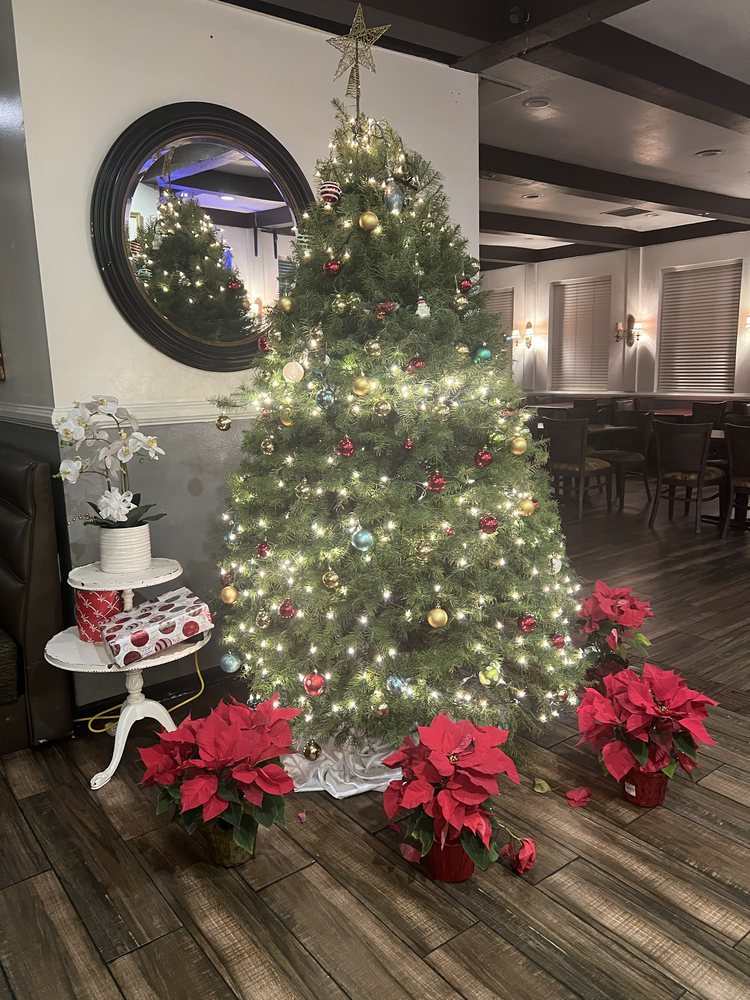 POM & OLIVE - Updated January 2026 - 98 Photos & 145 Reviews - 325 Old ...