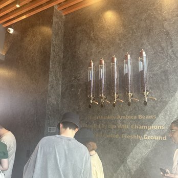 LUCKIN COFFEE - Updated November 2025 - 36 Reviews & 71 Photos - 800 ...