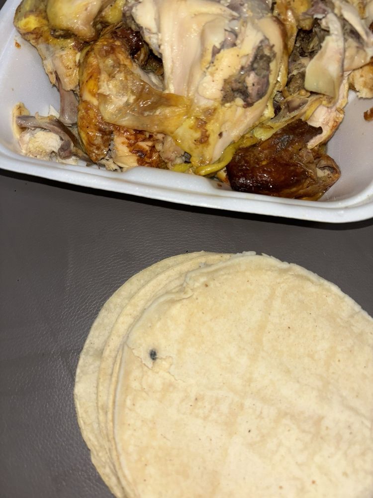 LENNOX POLLO - Updated January 2026 - 42 Photos & 105 Reviews - 10822 S ...